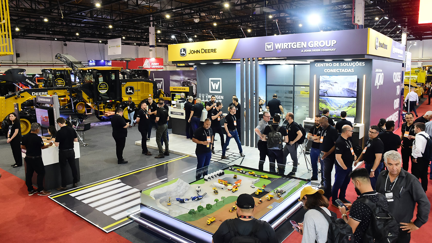 Wirtgen Group mit Marktpremiere auf der Paving Expo 2025