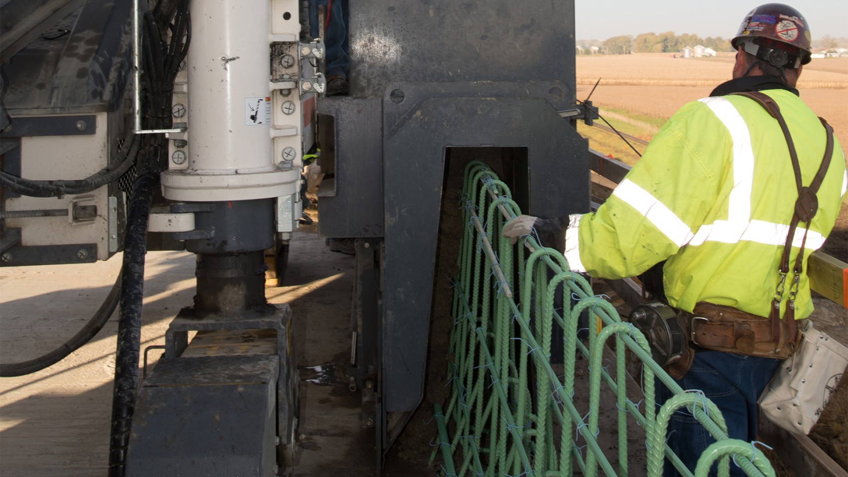 Continual construction of bridge parapets | PR | Wirtgen