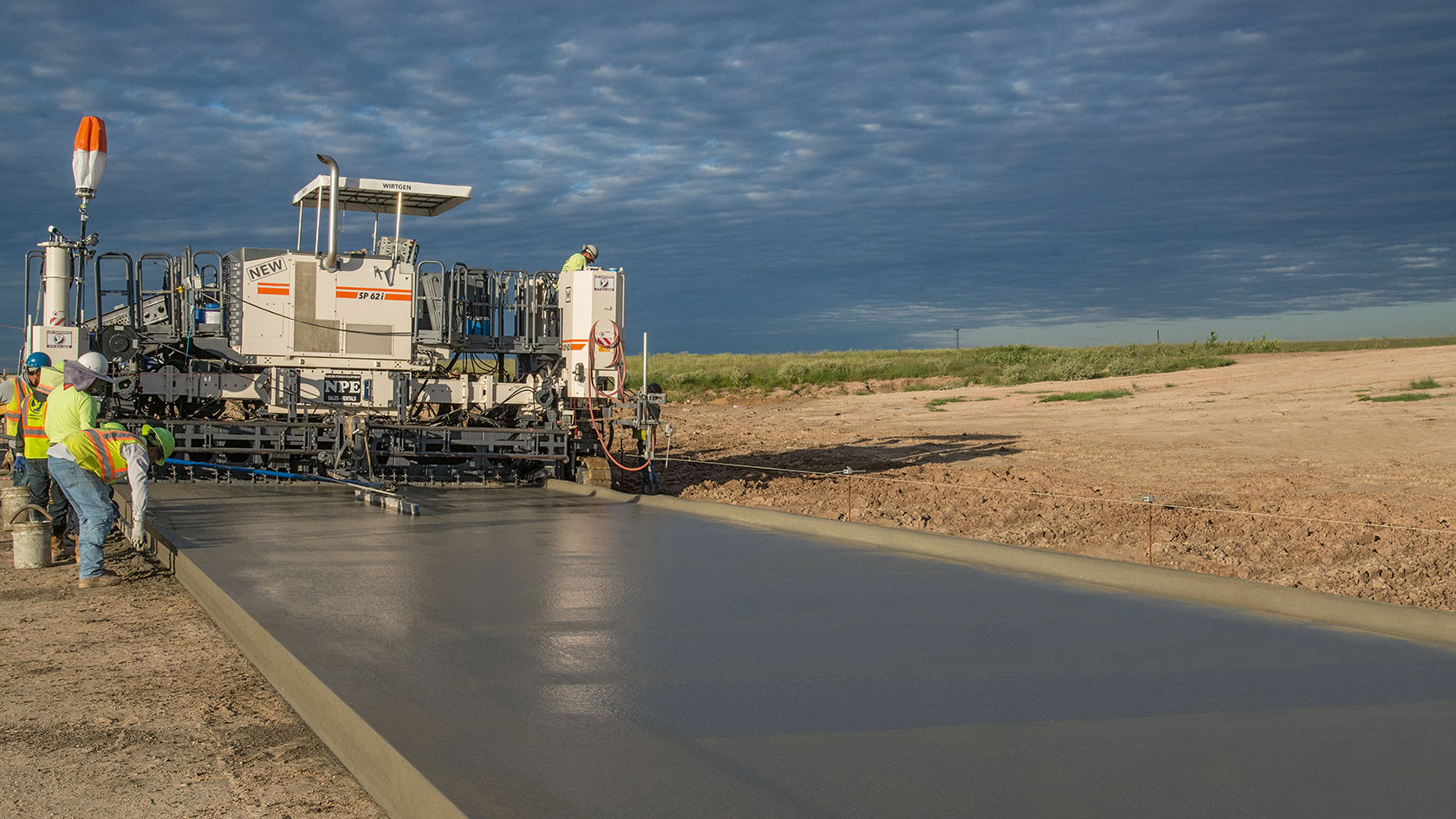 Compact SP 62i Slipform Paver | PR | Wirtgen