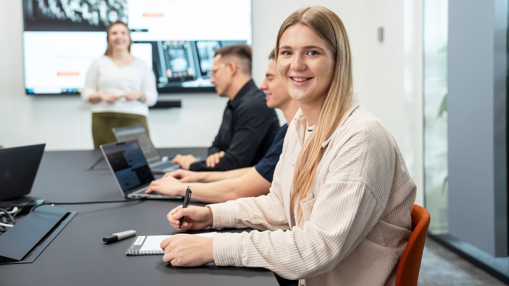 Ausbildung Industriekauffrau In Der Nhe