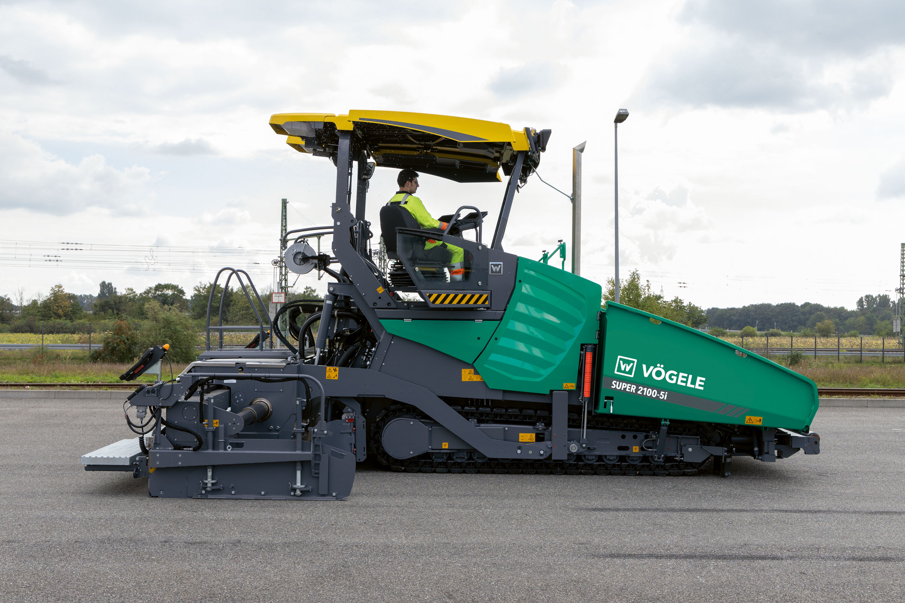 ErgoPlus 5 Paver operator’s platform