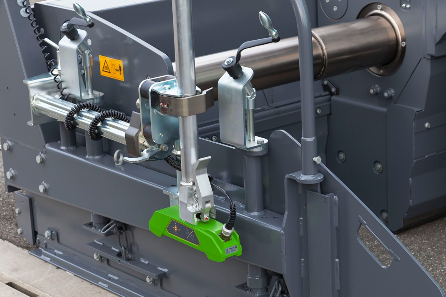 Multi-cell sonic sensor